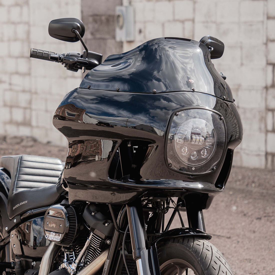 Motorcycle Windshield for H-D FXRP, FXRT, FXRD Style Fairings